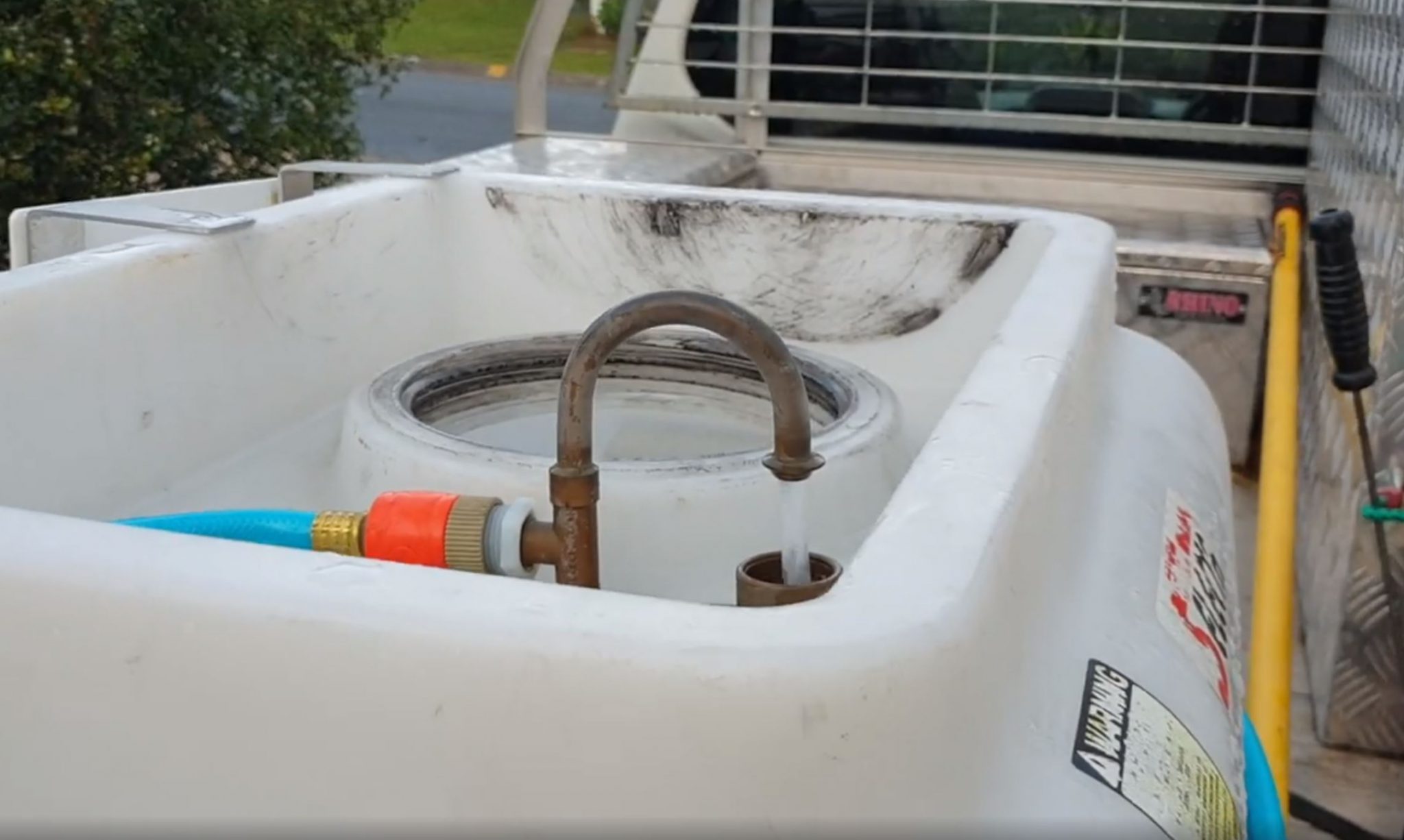 VIDEO: How to safely measure and mix chemicals - Rapid Solutions